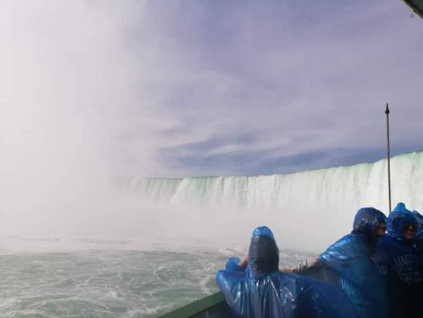 Niagara Falls Tour from New York City - The Journey Begins: From Manhattan to Niagara