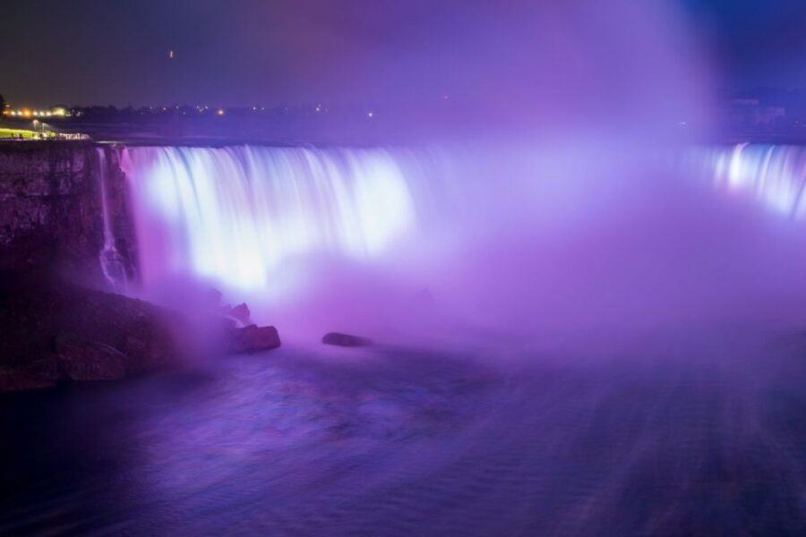 Niagara Falls, USA: Day & Night Small Group Tour with Dinner - Why This Tour Offers Good Value