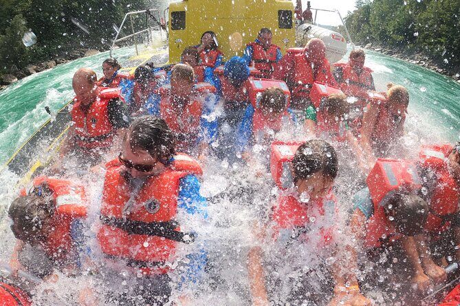 Niagara Falls USA, Open-Top (Wet) Jet Boat Tour - The Experience in Detail
