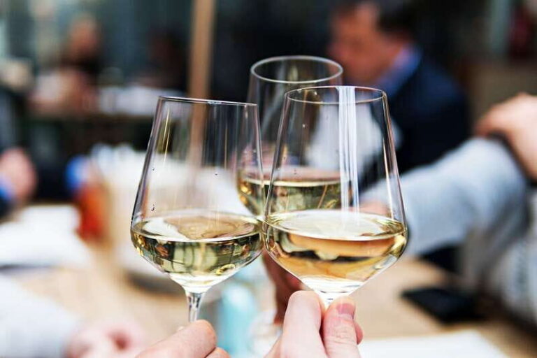 Niagara-on-the-Lake: Half-Day Wine, Beer & Charcuterie Tour - The Itinerary: What to Expect