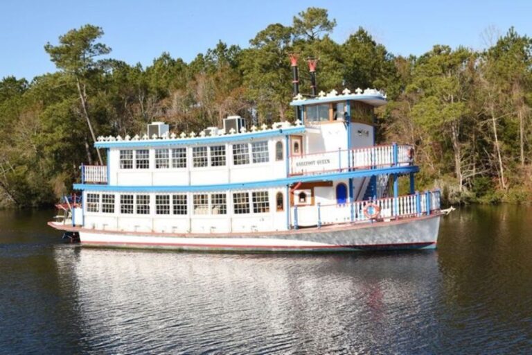 North Myrtle Beach: Dinner Cruise on a Paddle Wheel Boat - The Dining Experience: Simple, Well-Cooked, and Satisfying
