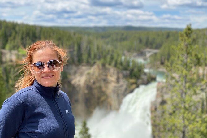 North Yellowstone Day Tour (Lamar Valley) Private Day Tour - An In-Depth Look at the Yellowstone North Loop Private Tour