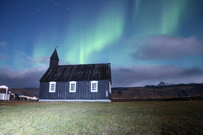Northern Lights Midnight Adventure from Reykjavík - Deep Dive into the Itinerary