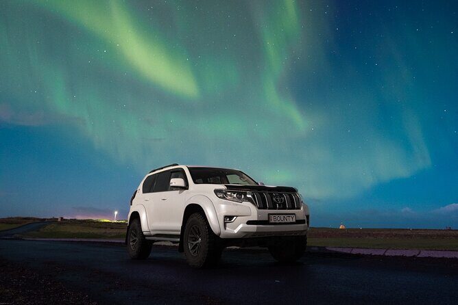 Northern Lights | Private Tour | PRO Photos included - The Value of a Private Tour