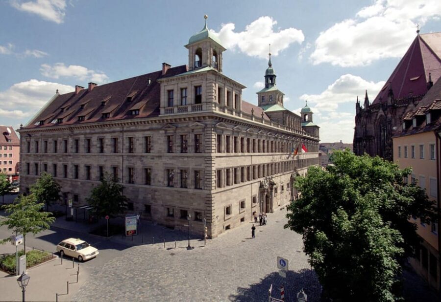 Nuremberg: The Old Town Hall - Centre of Power - IN GERMAN - The Experience from Reviews