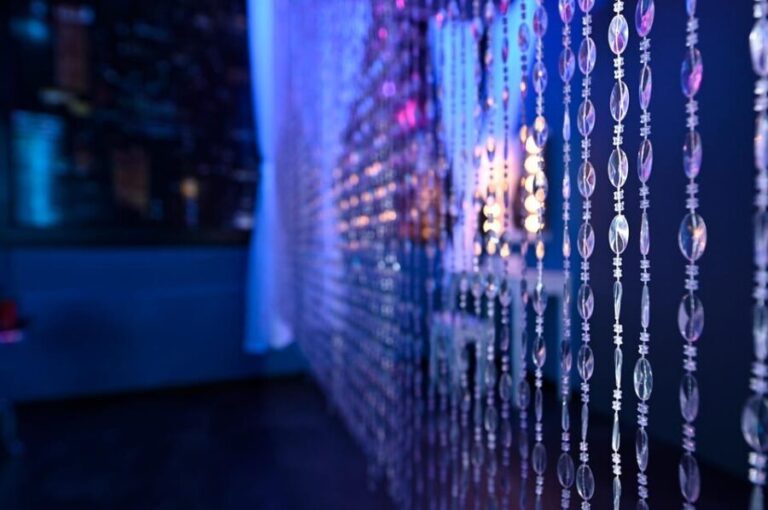 Nürnberg: Scavenger Escape Room Experience: Gangsta's Cage - Who Should Consider This Experience?