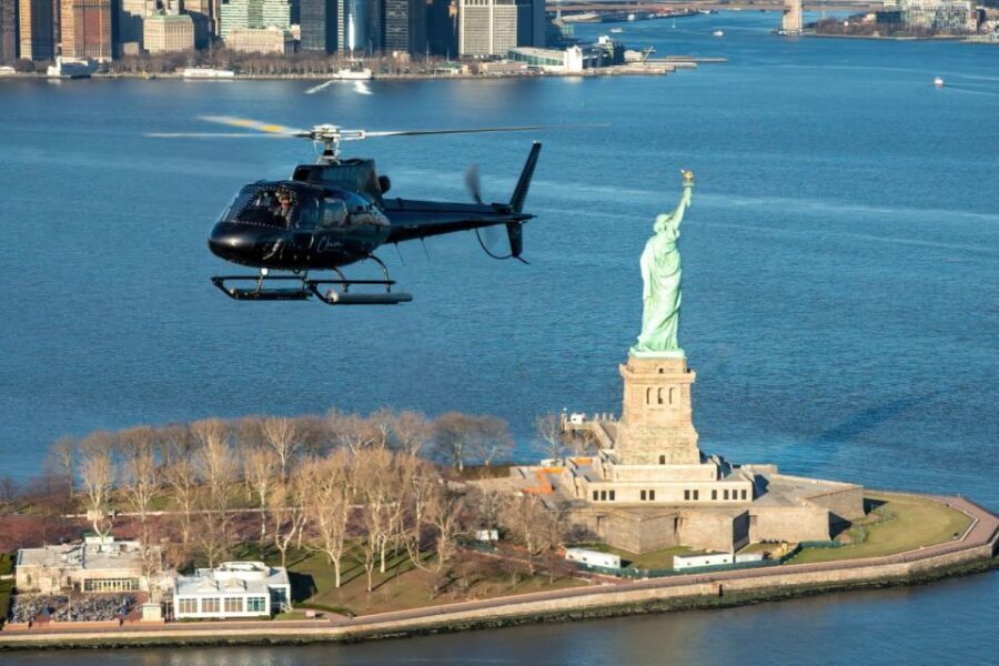 NYC: Big Apple Helicopter Tour - What You Need to Know Before Booking
