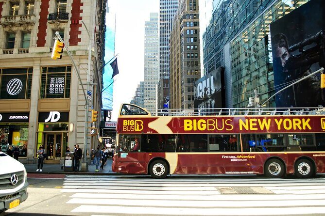 NYC Big Bus Hop-on Hop-off & Museum of Modern Arts Combo Tickets - Exploring the Downtown Loop