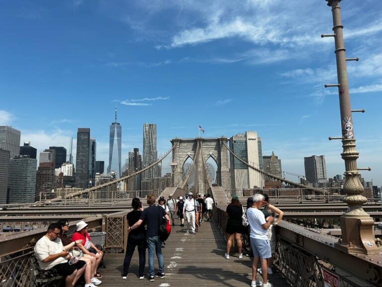 NYC: Brooklyn Bridge and DUMBO Tour with East River Ferry - Explaining the Itinerary in Detail
