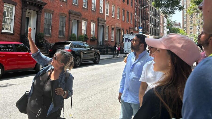 NYC: Ghosts of Greenwich Village 2 Hour Walking Tour - Who Should Consider This Tour?
