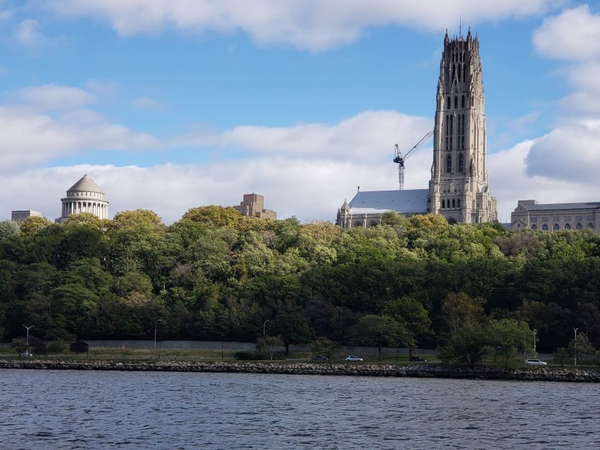 NYC: Hudson River Fall Foliage Sailing Trip - Exploring the Itinerary and the Sights