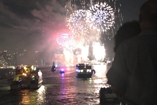 NYC July 4th Fireworks - The Itinerary: From Landmarks to the Sky