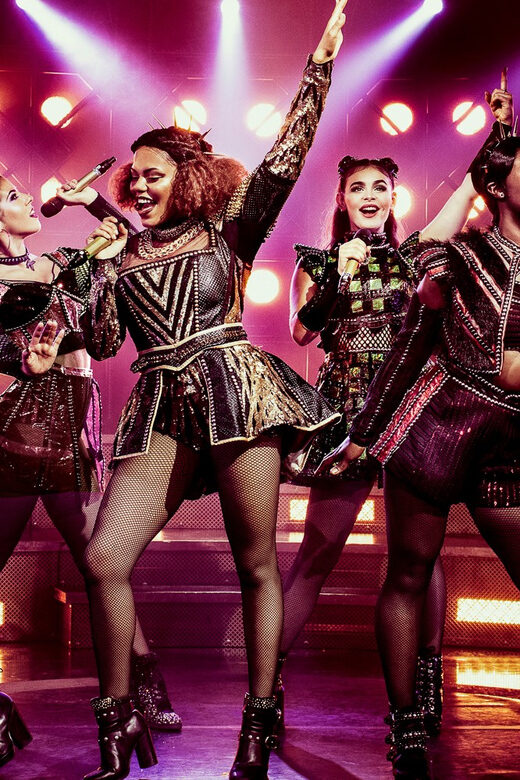 NYC: SIX on Broadway Tickets - The Breakdown of the Show