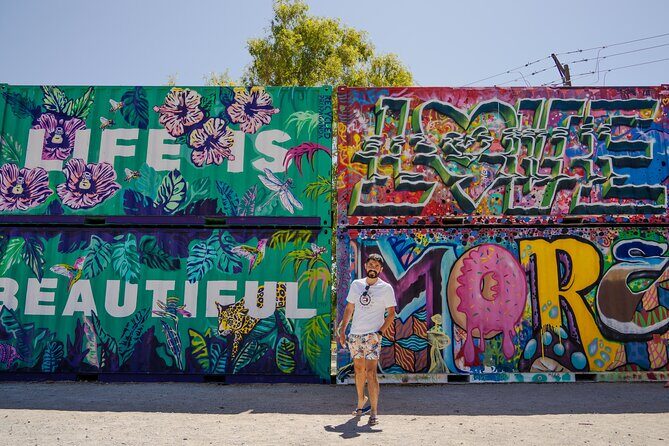 One Day Private Photoshoot Tour in Downtown Las Vegas. - Discovering Downtown Vegas: What to Expect