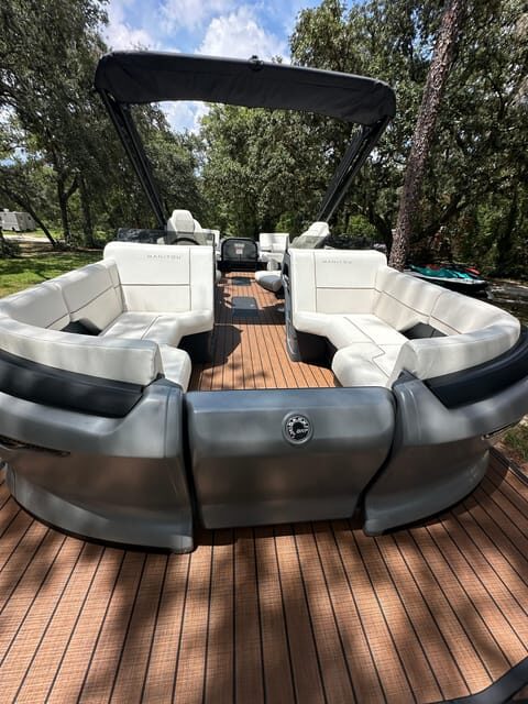 Orlando Boat Rentals - A Detailed Breakdown of the Experience