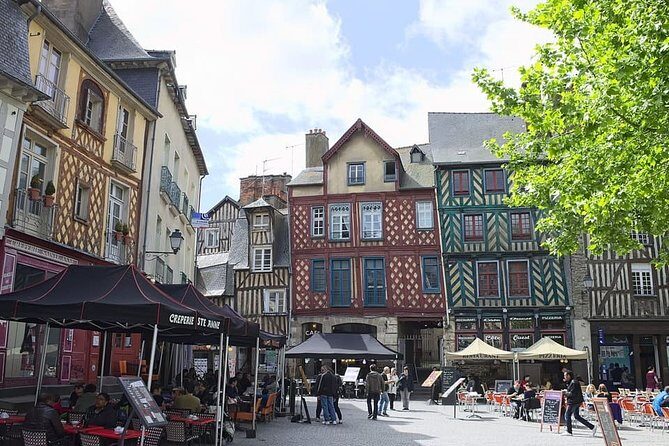 Outdoor escape game | The headquarters of Rennes - Detailed Breakdown of the Tour