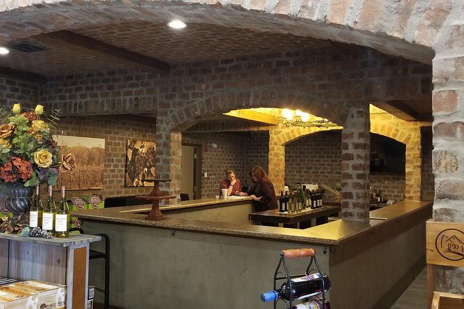 Ozark Craft Beverage - Wine & Shine Tour - What You Can Expect from the Experience