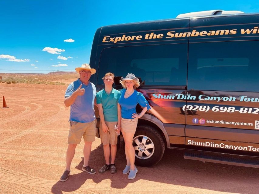 Page: Upper Antelope Canyon and Horseshoe Bend Tour - What the Tour Includes and How It’s Structured