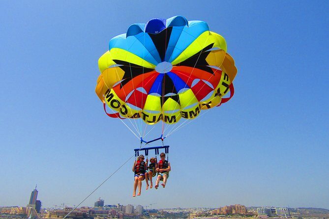 Parasailing in Malta - The Experience in Detail: What Makes It Memorable