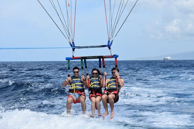 Parasailing in Waikiki from Oahu Hawaii - The Value of This Tour