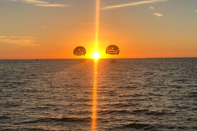 Parasailing Over Historic Charleston Harbor - The Flipside: What You Need to Know