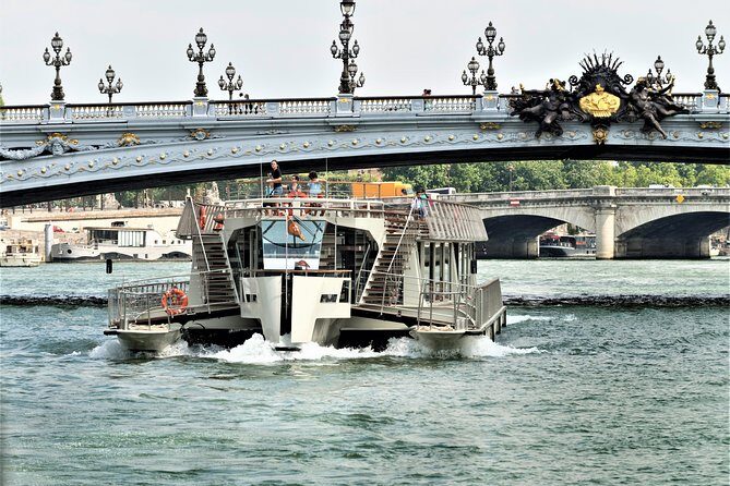Paris City Tour by Coach with Sightseeing Seine River Cruise - Who Should Consider This Tour?