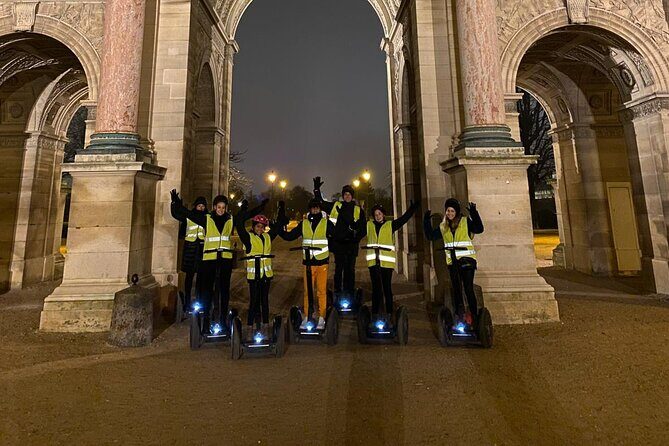 Paris: Segway Night highlights small group tour - Analyzing the Itinerary: Whats Included?