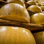Parmigiano Reggiano Cheese Factory Tour & Tasting Experience - What You Can Expect - A Step-by-Step Breakdown
