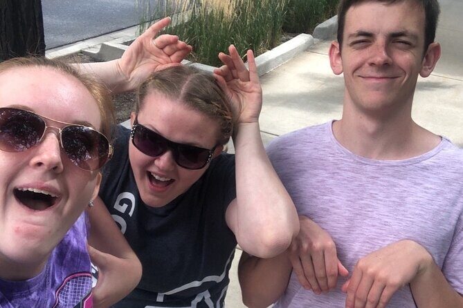 Participate in a Fun Scavenger Hunt in Los Angeles by Wacky Walks - The Experience: What You Can Expect from Start to Finish