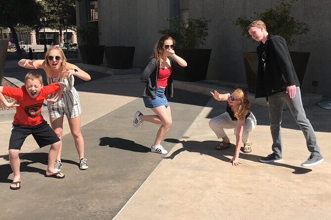 Participate in a Fun Scavenger Hunt in Oxnard by Crazy Dash - The Experience of Playing