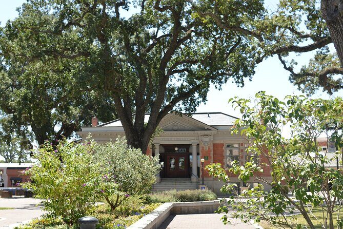 Paso Robles Scavenger Hunt Walking Tour and Game - Analyzing the Itinerary and Stops