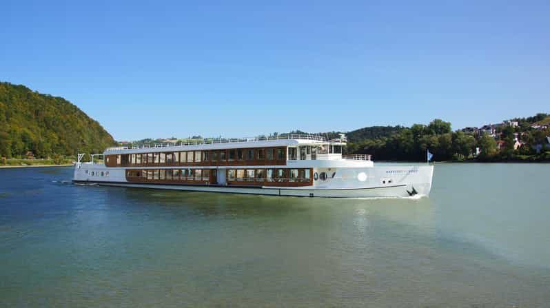 Passau: BAREFOOT Schleusentour - What Do Others Say?