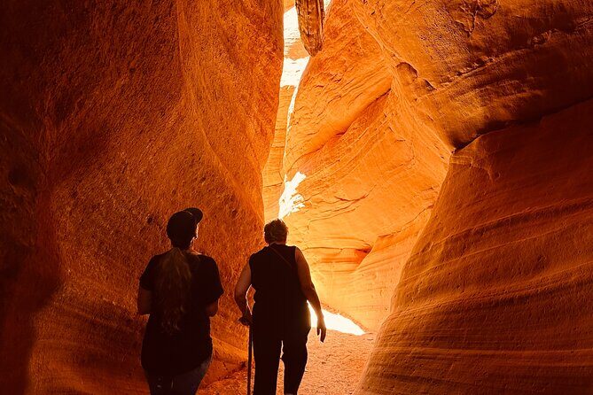 Peek-a-boo Slot Canyon Tour and Sandboarding UTV Adventure - FAQ
