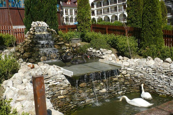 Peles Castle and optional Cantacuzino Castle from Brasov - What Makes This Tour Stand Out for Travelers