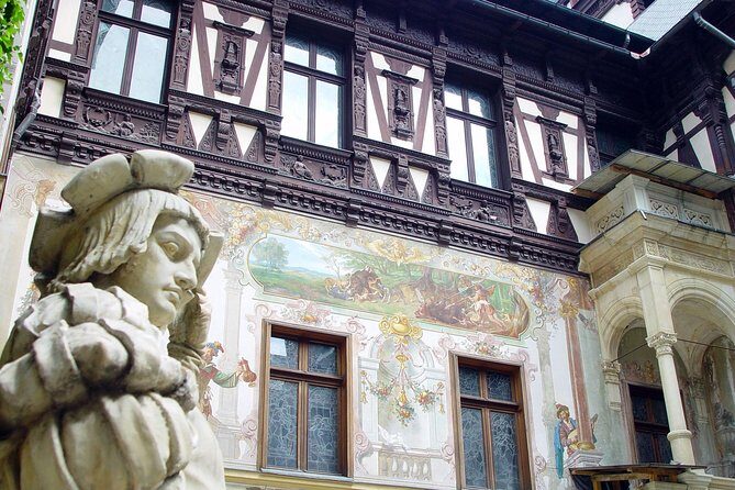 Peles Castle Skip-The-Line Guided Tour - Detailed Breakdown of the Itinerary
