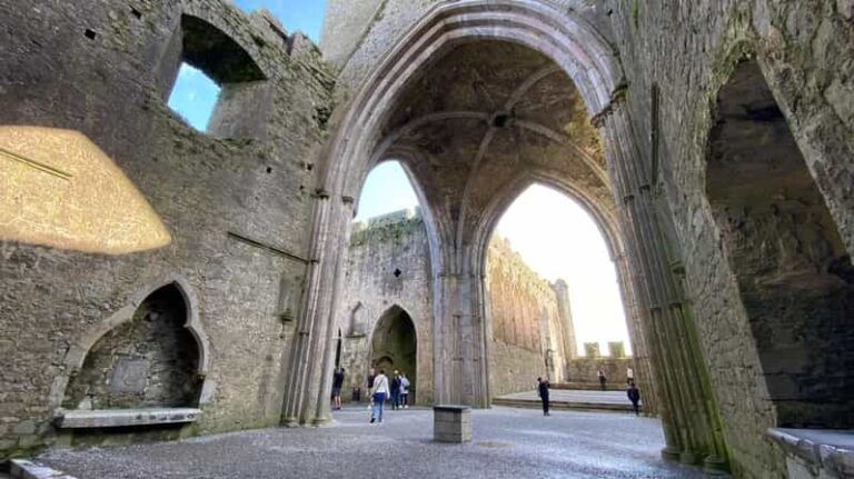 Personal Tour from Dublin: Rock of Cashel Cahir Castle &more - Scenic Picnic and Relaxing Break