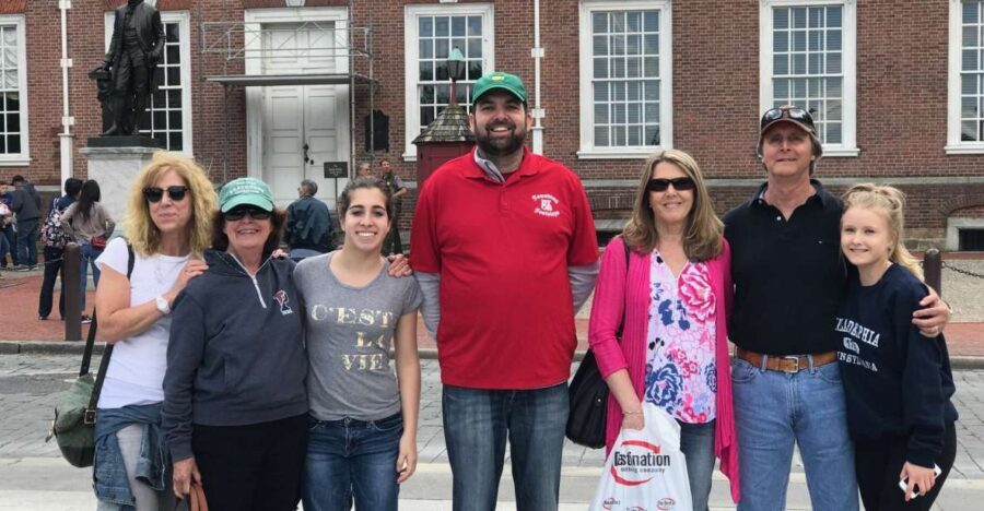 Philadelphia: Revolutionary Walk Through Historic Old City - Visiting Independence Hall