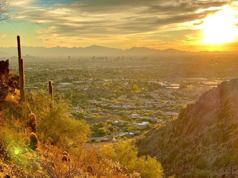 Phoenix: Epic Camelback Mountain Guided Hike | Ascend Peak! - The Adventure Begins: What You Can Expect