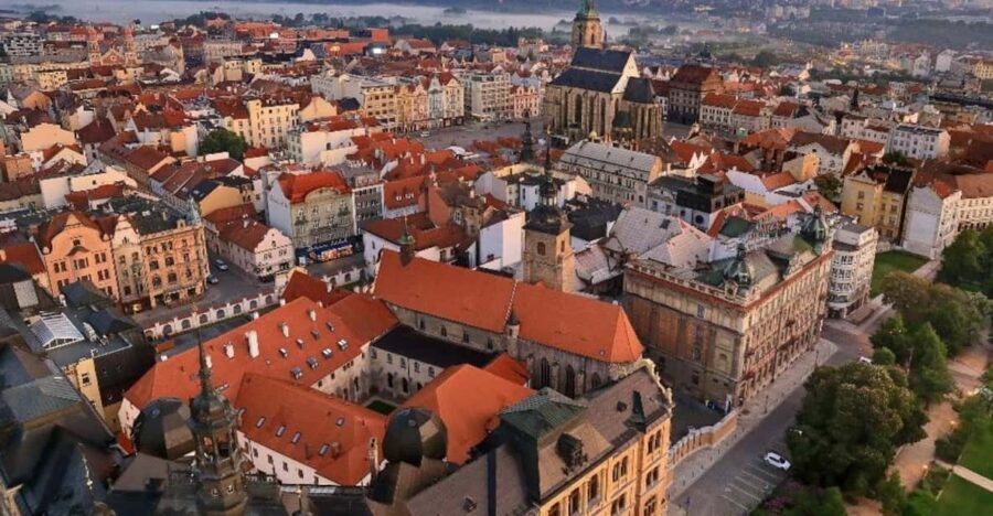 Pilsen: Old Town Guided Walking Tour - The Highlights and Their Significance