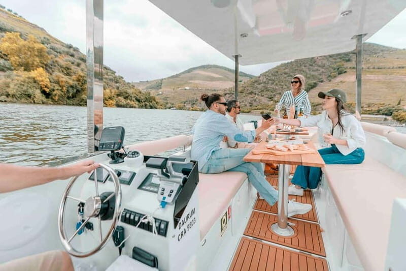 Pinhão: Private Electric Boat Tour 2h| Wine Tasting Included - An In-Depth Look at the Tour