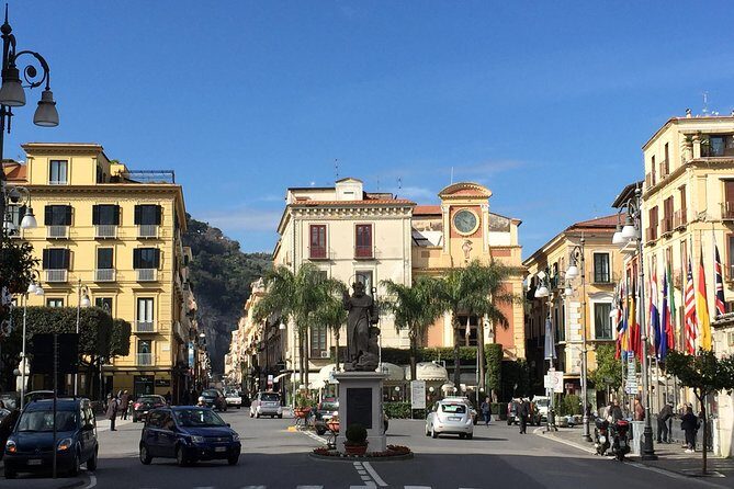 Pompeii-Sorrento-Positano tour from Naples, with licensed guide included - What Makes This Tour Stand Out?