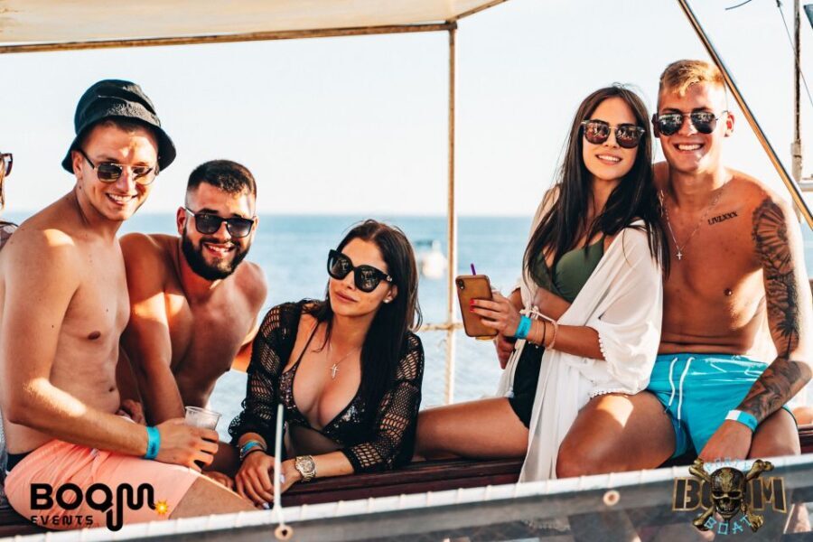 Pore: Boat Party Cruise with Drinks, DJ, and After-Party - The Party & Entertainment — What Sets It Apart?