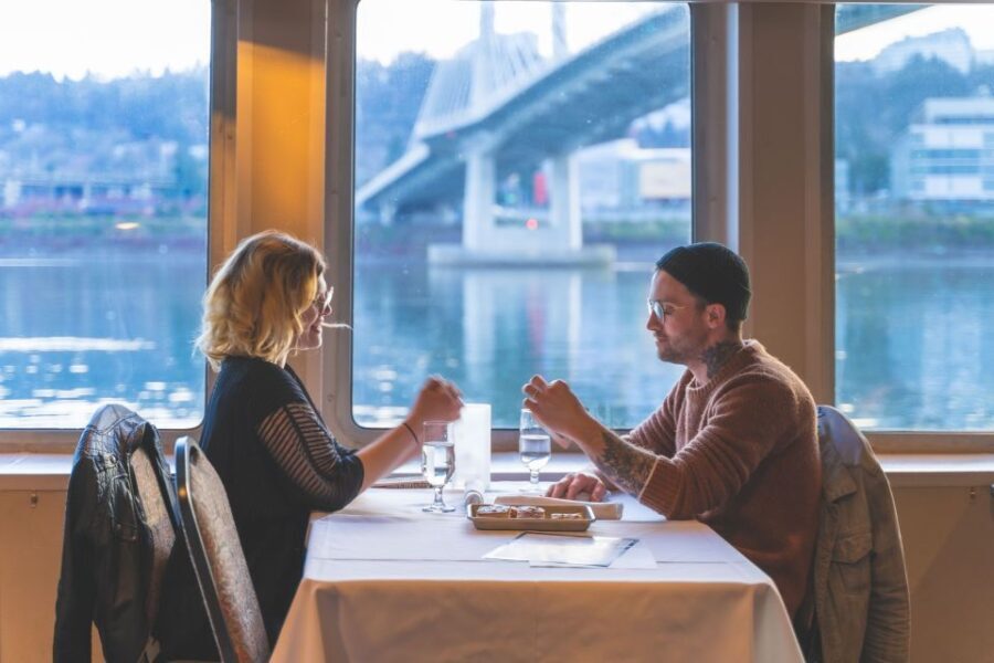 Portland: Willamette River 2.5-hour Dinner Cruise - Authenticity and Why This Cruise Resonates