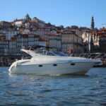 Porto: 6 Bridges Private Yacht Cruise with Wine & Snacks - Food and Drink: A Taste of Porto