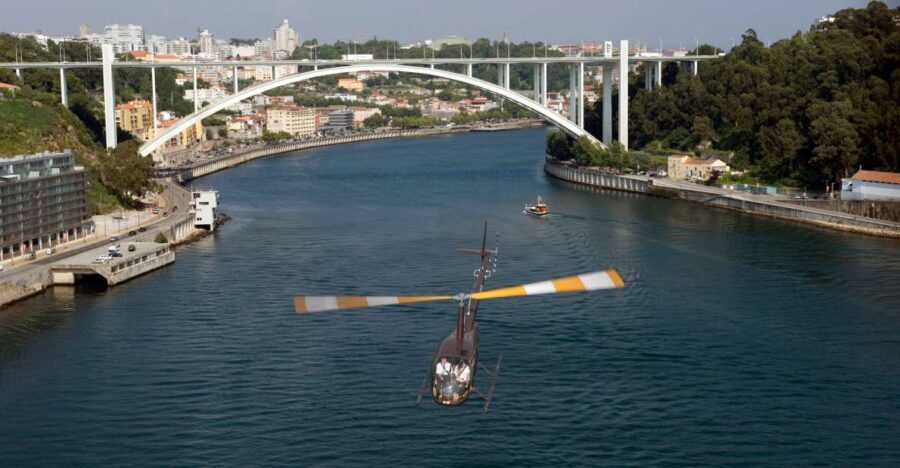 Porto Foz Helicopter Tour - What to Expect: An Evening in the Sky over Porto
