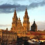 Porto: Santiago de Compostela and Valença do Minho Day Trip - Deep Dive into the Itinerary