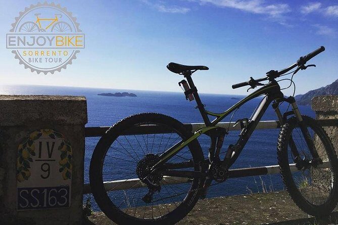 Positano Bike Tour - The Charm of Positano and Coastal Highlights