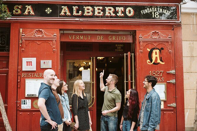 Prado Museum Tour & Lunch at the Oldest Restaurant in the World - Exploring Madrid’s Literary Quarter: A Step Back in Time