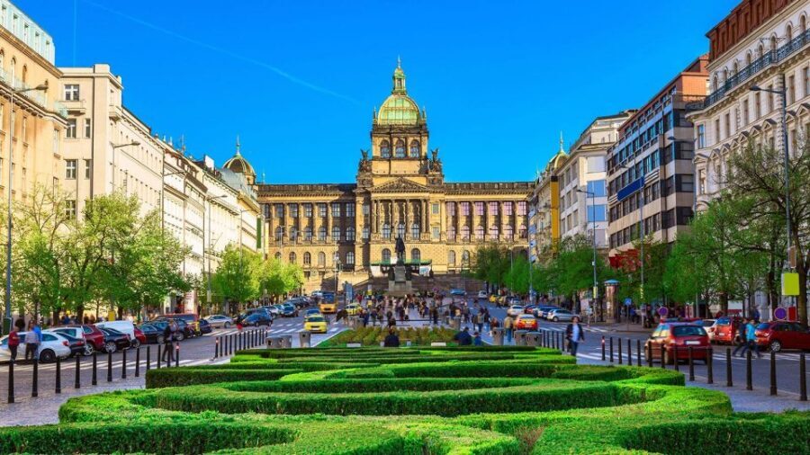 Prague Audioguide - TravelMate app for your smartphone - The Itinerary Breakdown