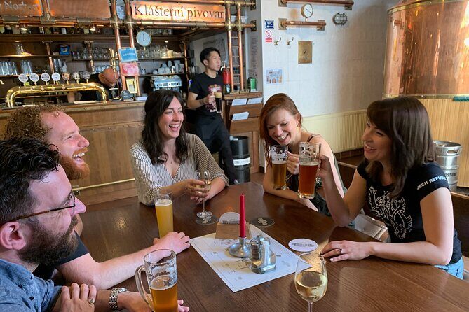 Prague Castle and Pubs Tour with Drinks Included - Analyzing the Benefits & Considerations
